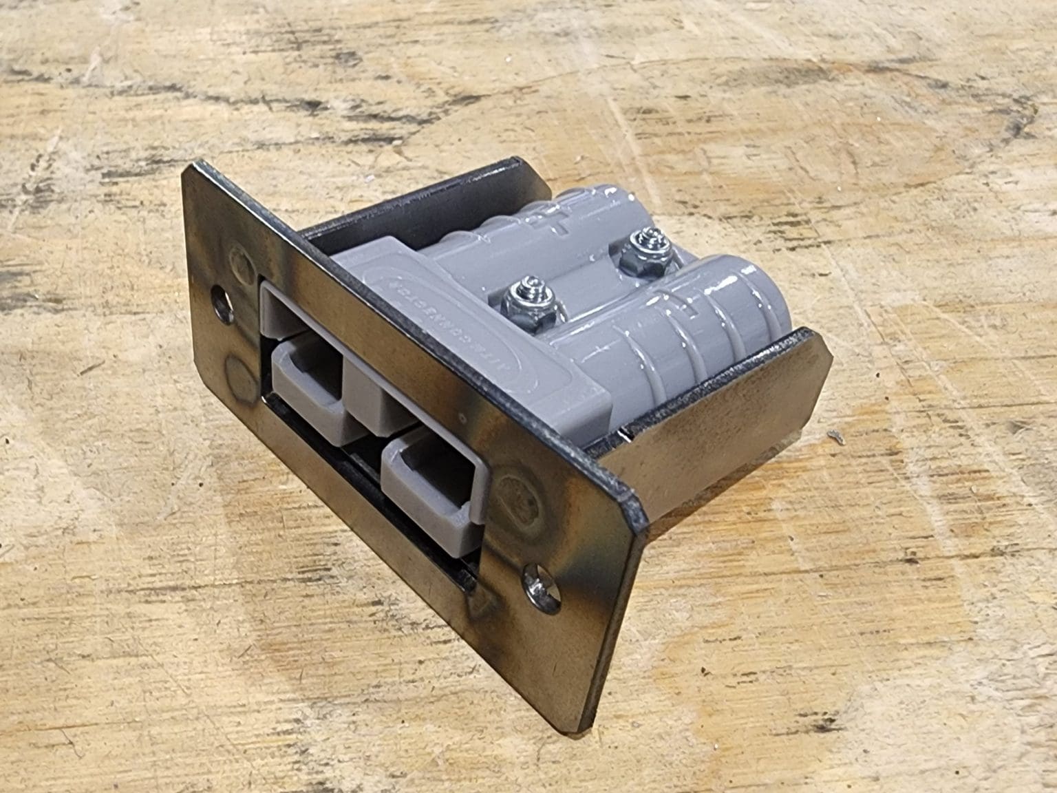 Anderson Plug Flush Mount - American Adventure Lab