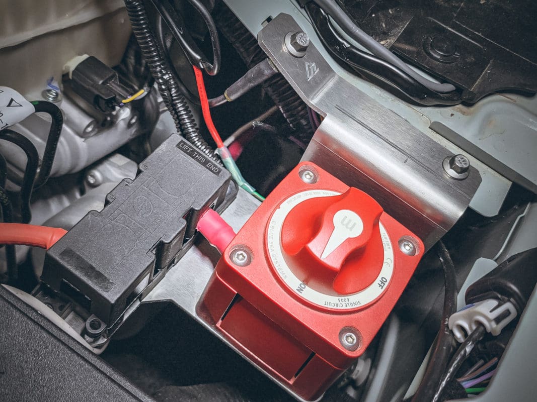 Bronco Battery Cutoff and MAXI Fuse Bracket Kit - American Adventure Lab