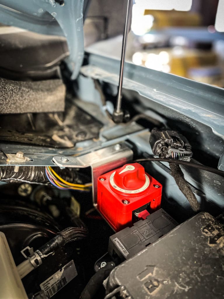 Bronco Battery Cutoff and MAXI Fuse Bracket Kit - American Adventure Lab