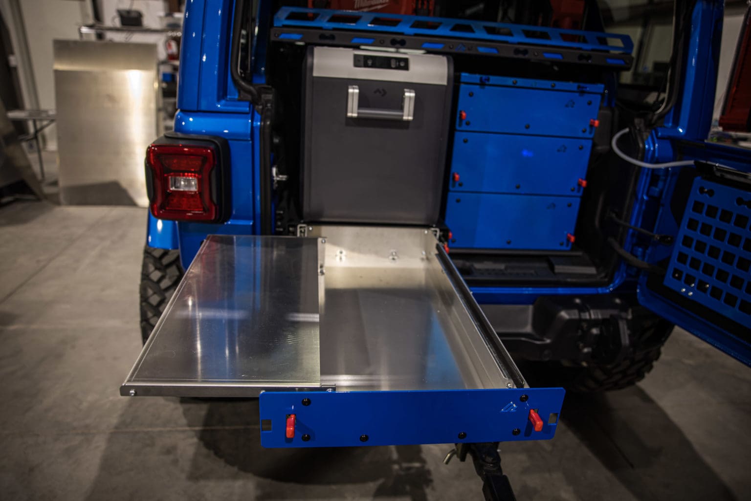 Jeep JL-JK Flip'n Slide Drawer (6x4) - American Adventure Lab