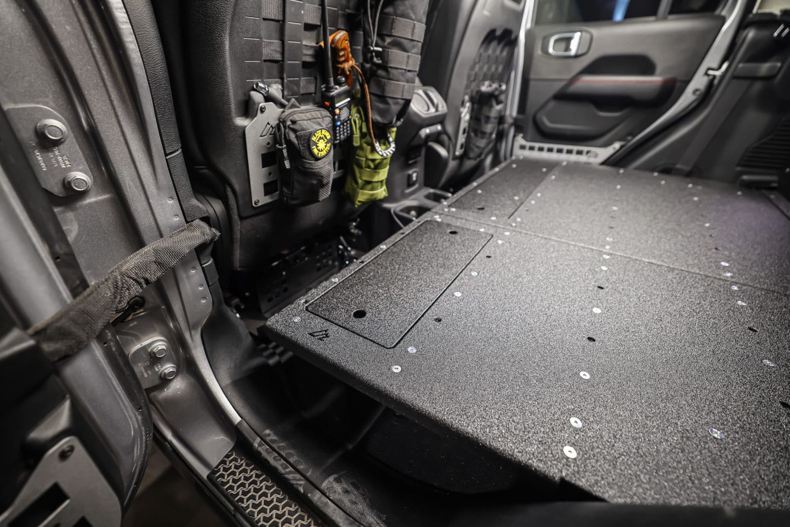 Jeep JT Gladiator Deluxe Rear Seat Delete Bundle – American Adventure Lab