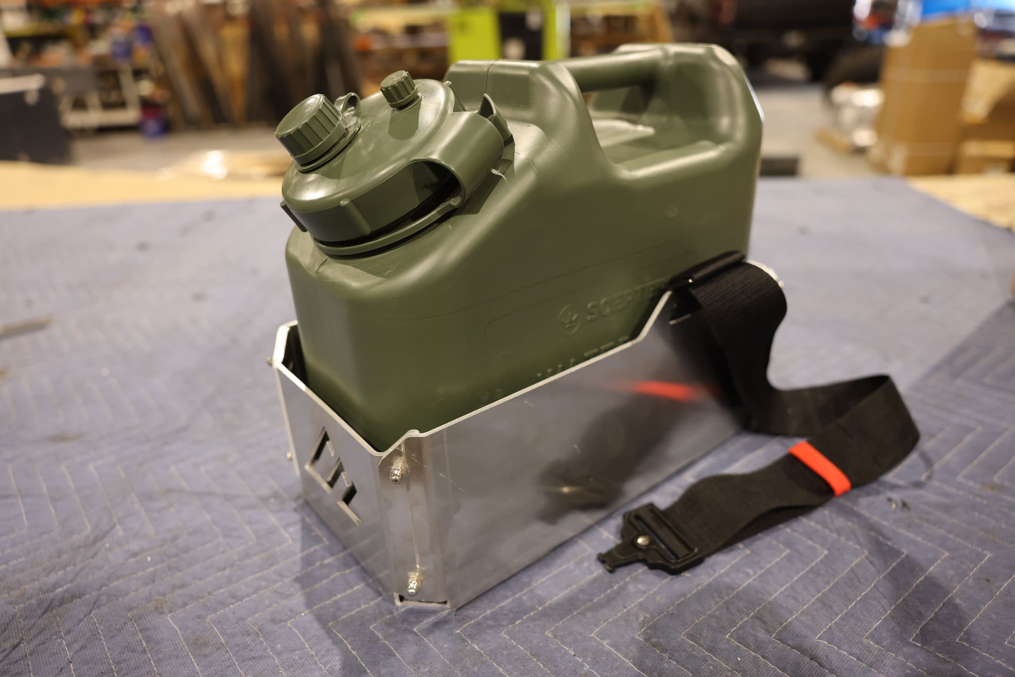 Universal NATO Jerry Can Mount - American Adventure Lab