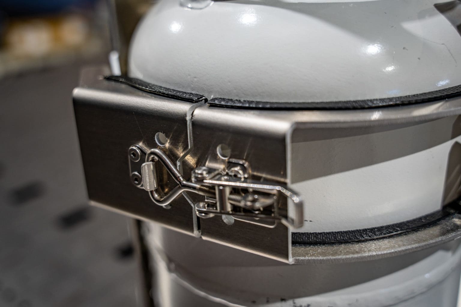 Lightweight 10LB Propane Tank Mount - American Adventure Lab